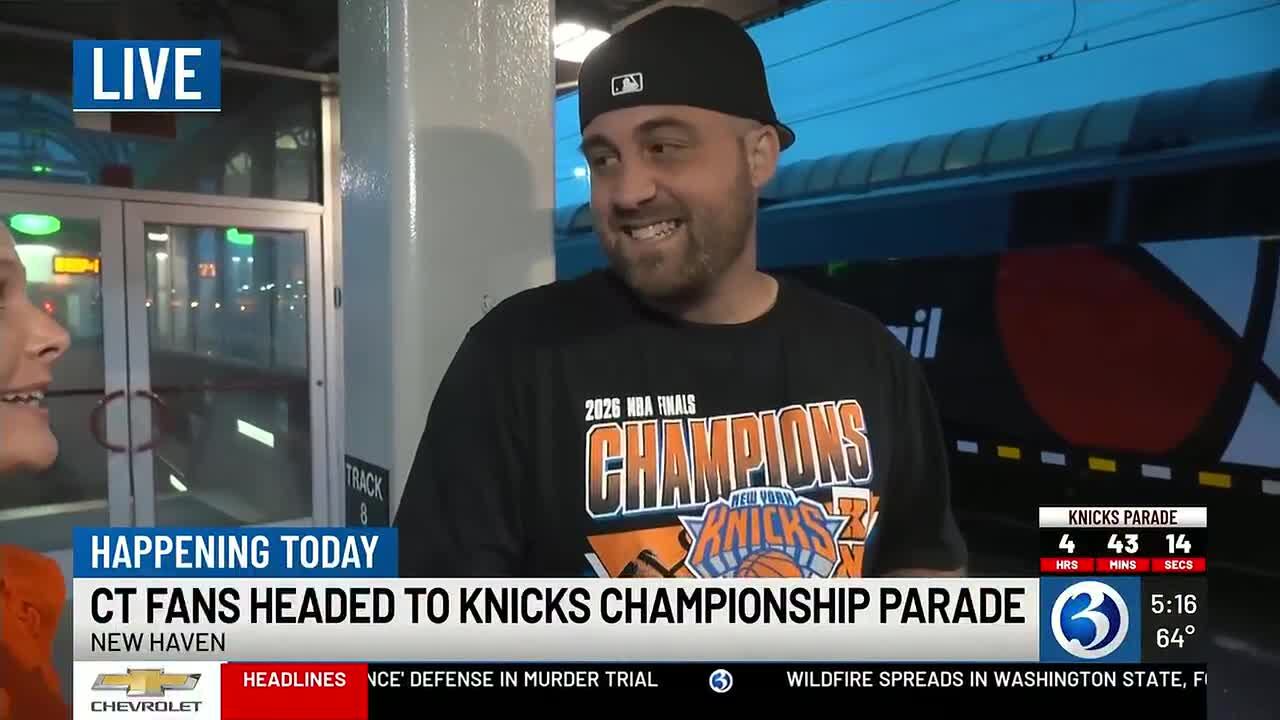 Connecticut fans board early trains for Knicks parade