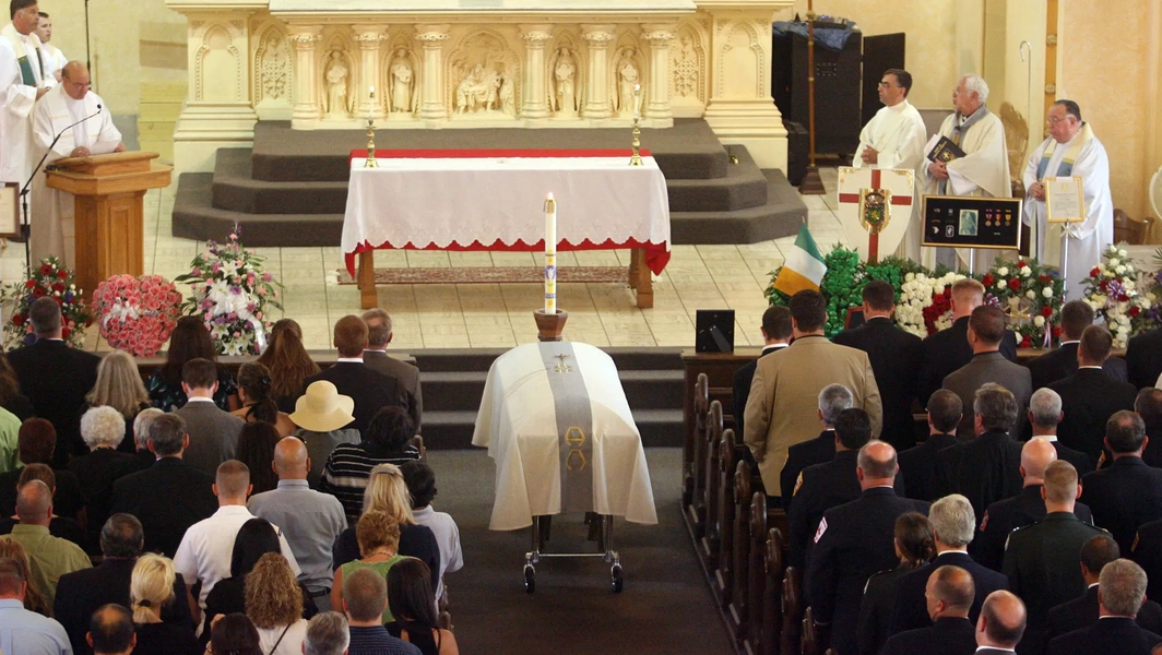 4 shocking and unusual funeral and deathbed moments