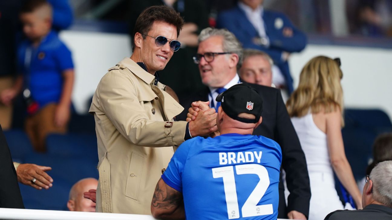 Barcelona to play Tom Brady's Birmingham City in preseason friendly