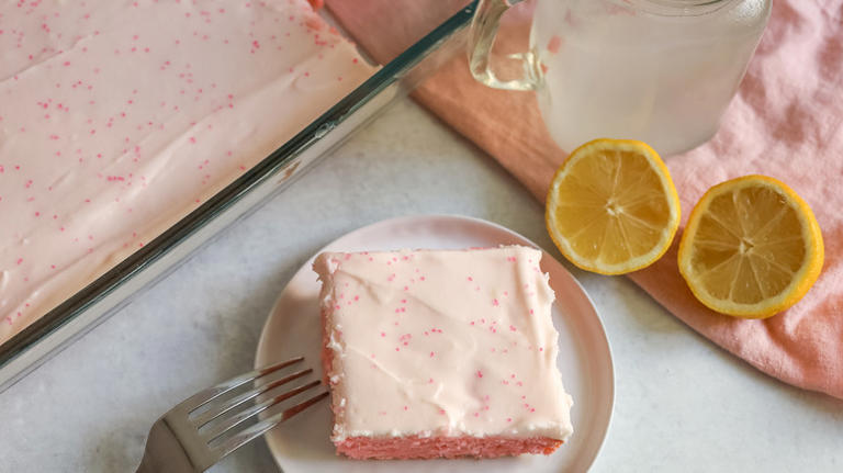 The nostalgic frozen drink that makes homemade cake taste like summer