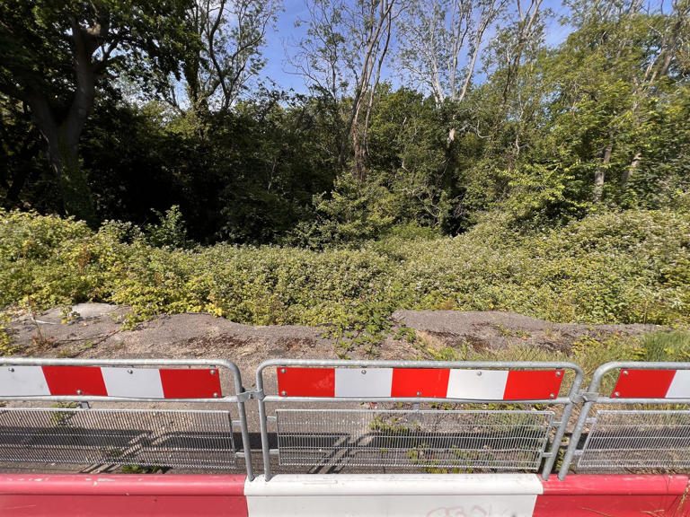 New repair work completion date set for landslip-hit Hastings footpath