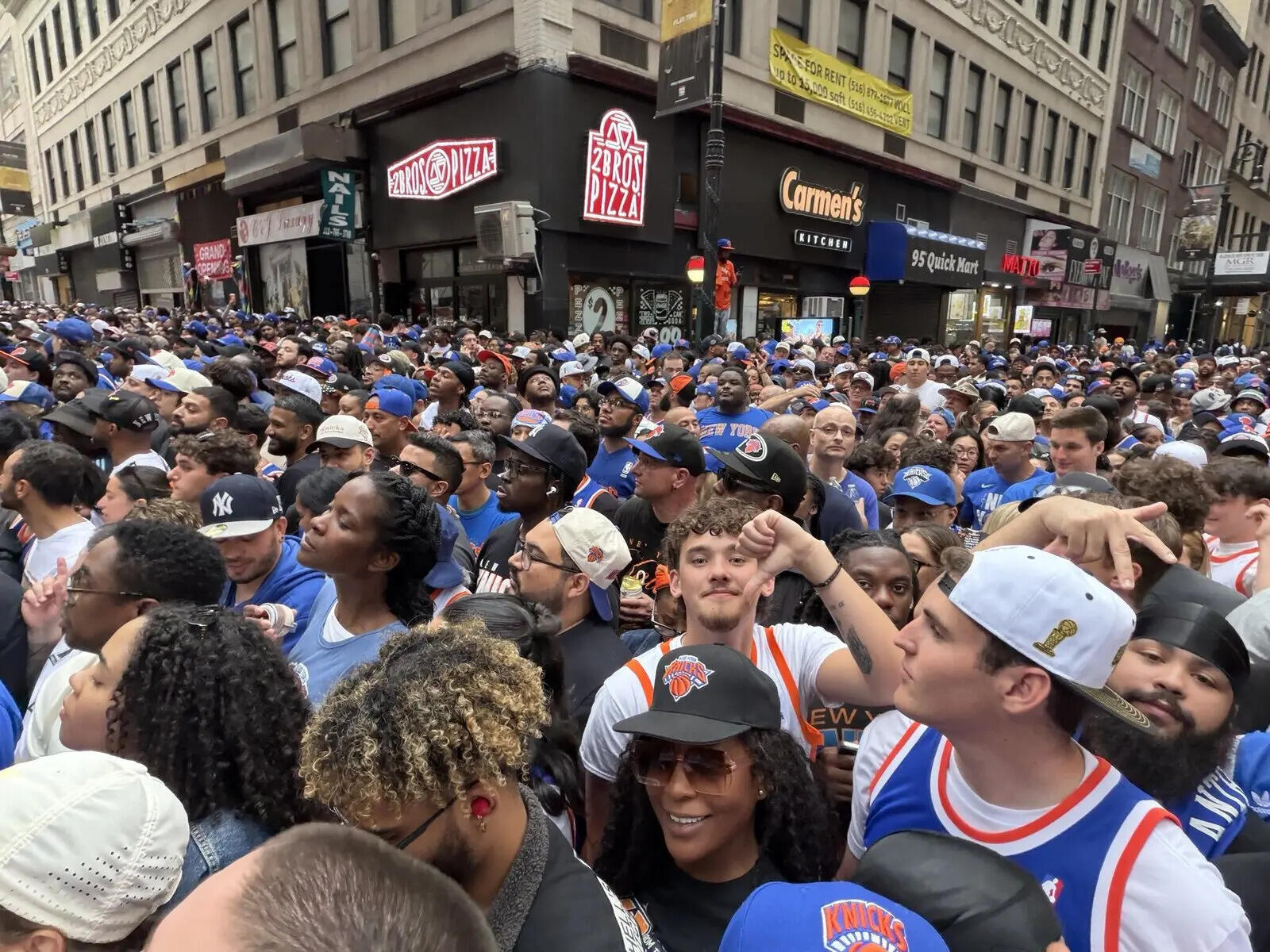 Knicks parade start time today: Schedule, route, city hall ceremony ...