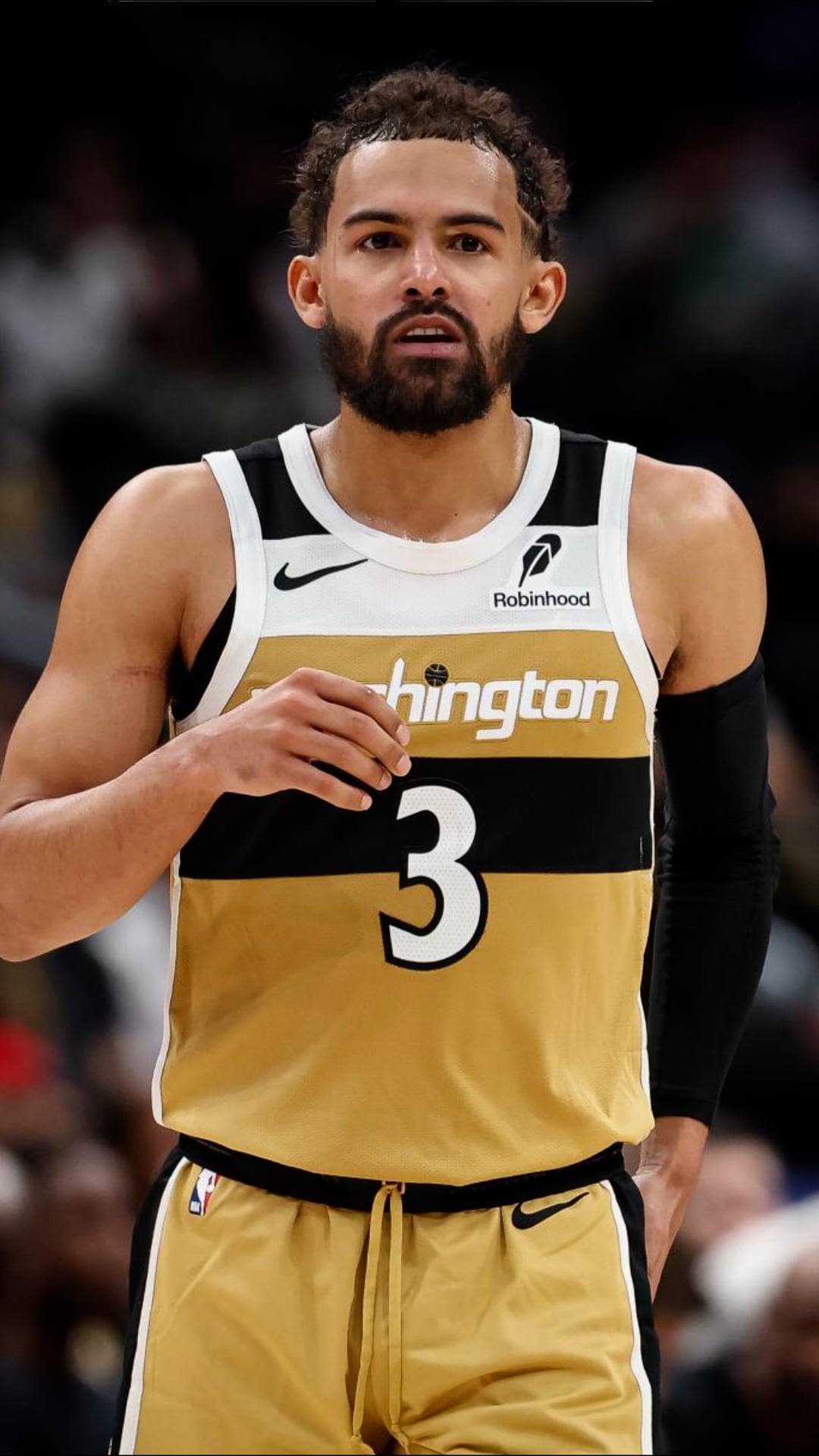 Wizards’ Young declines $48.97M player option to become FA