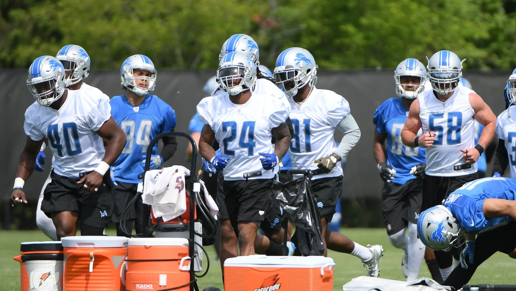 Lions waive Kyre Duplessis after adding three UFL receivers