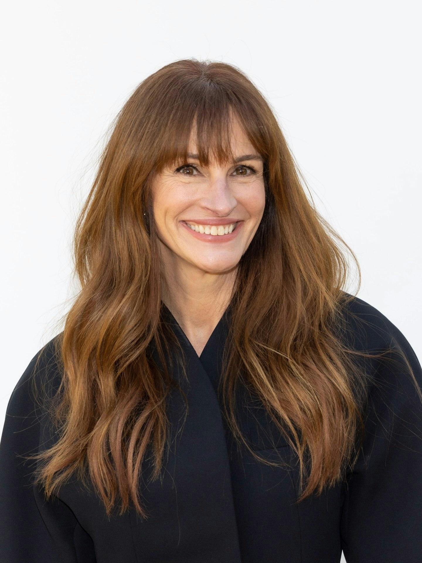 The French Girl Fringe Is The Timeless Hair Cut Dominating Pinterest ...