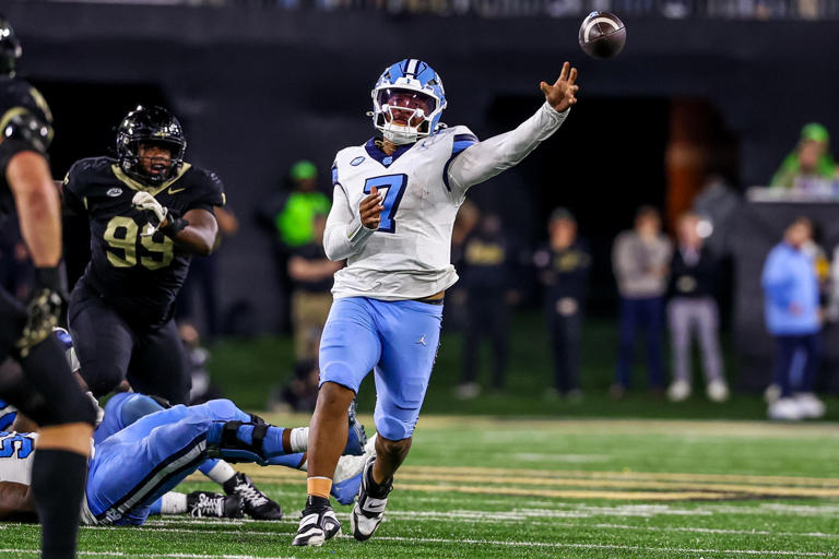 Storm cellar: Film review of Gio Lopez, the new Wake Forest QB