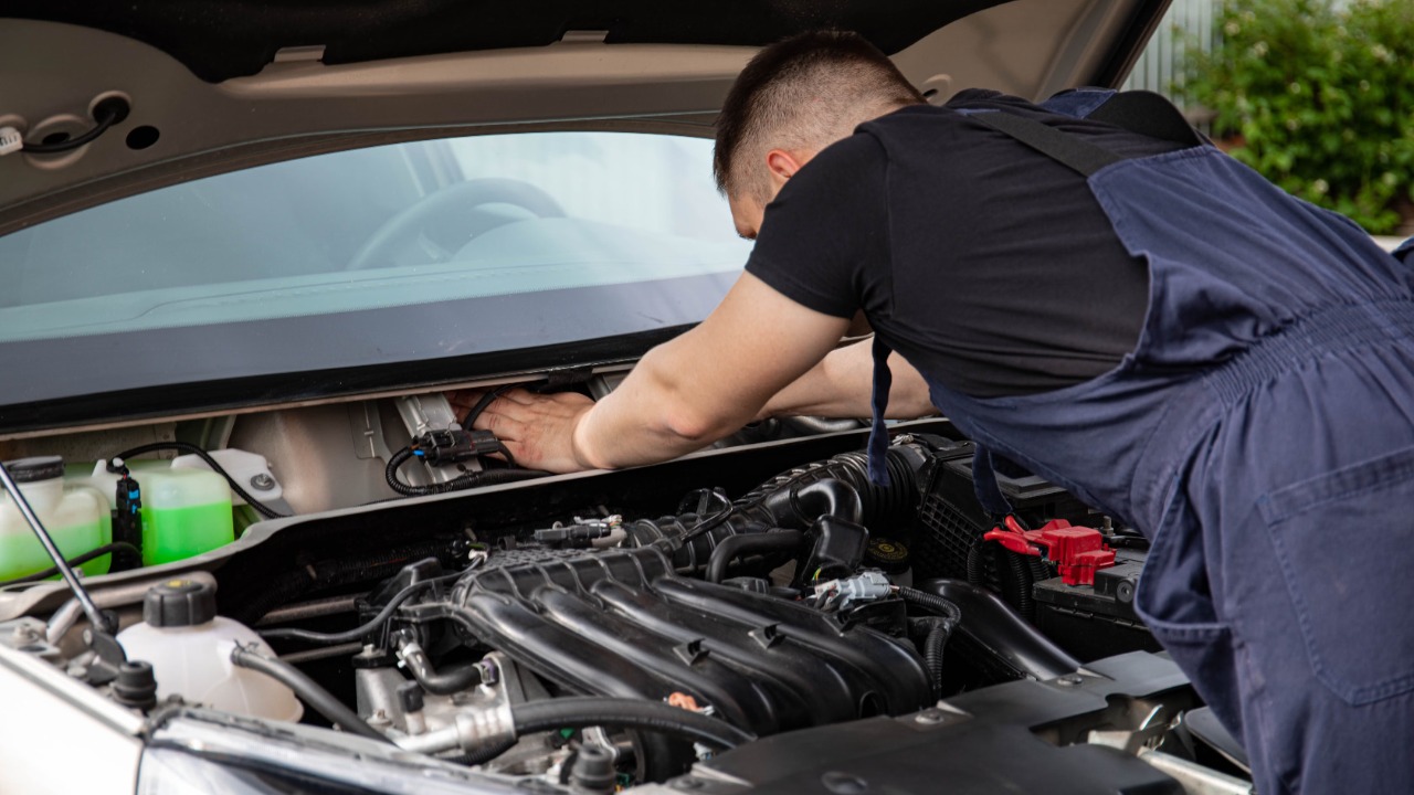5 simple habits that can add years to your car’s engine