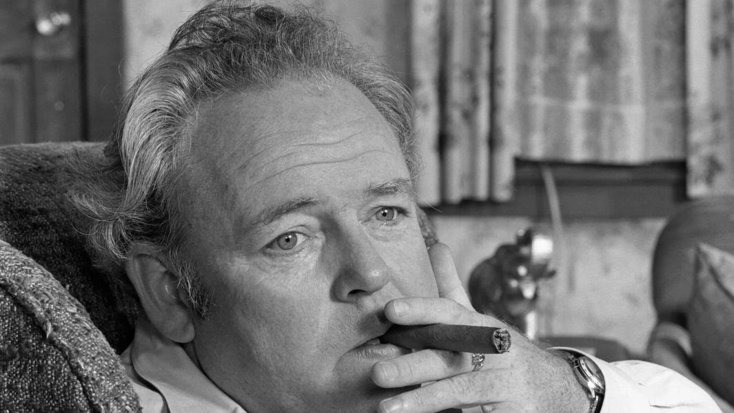 13 sitcom characters fans loved to hate
