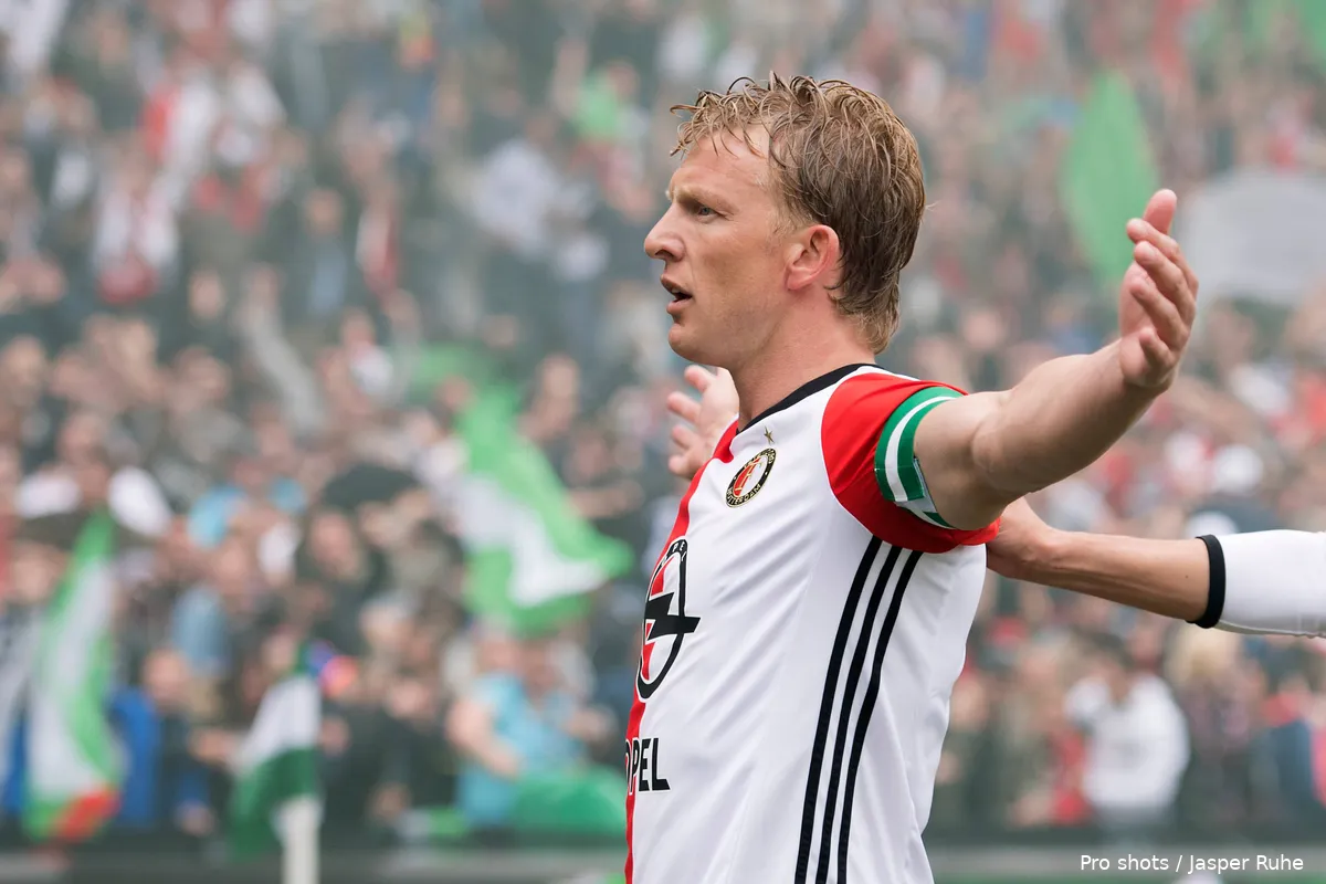 Kuyt wil naar Fenerbahçe; Hake in gesprek met Hearts