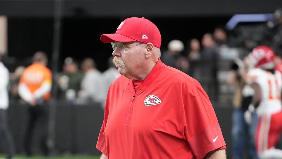 Chiefs offensive regression is putting uncomfortable pressure on Andy Reid