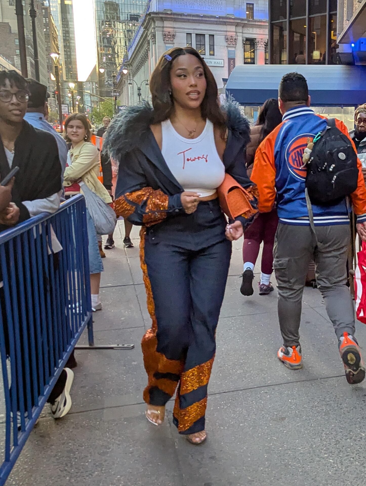 How to buy Jordyn Woods’ sold-out lucky New York Knicks bag for $125