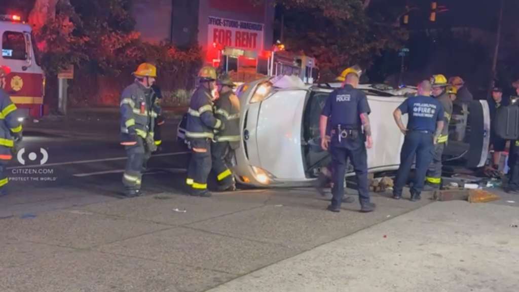Crash involving Philadelphia police cruiser sends 3 to hospital ...