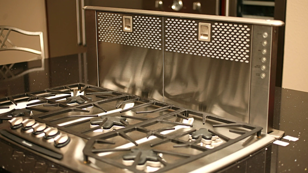 Range hood tips for better kitchen ventilation