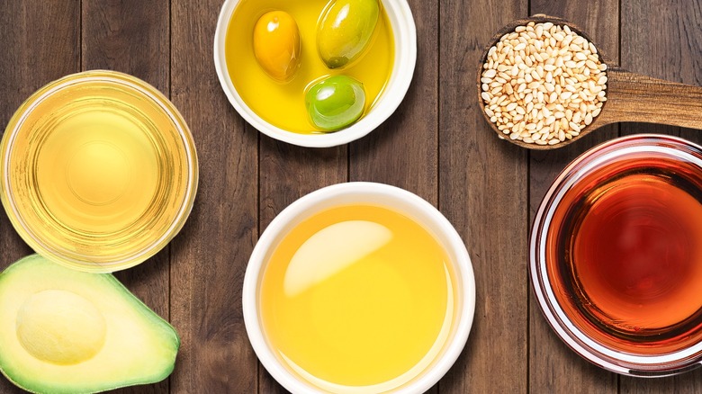 The best olive oil substitutes for any scenario: Sauteing, baking, and more