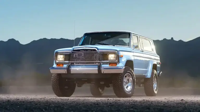 This 825-HP Viper-swapped Jeep Cherokee is on Bring a Trailer, and its ...