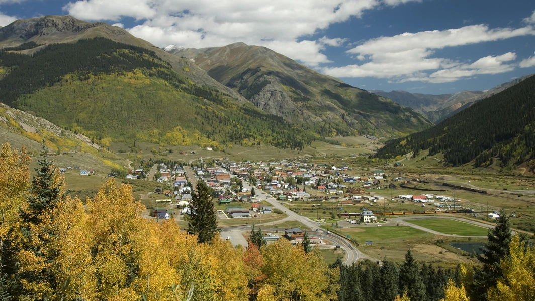 17 historic Colorado towns to visit