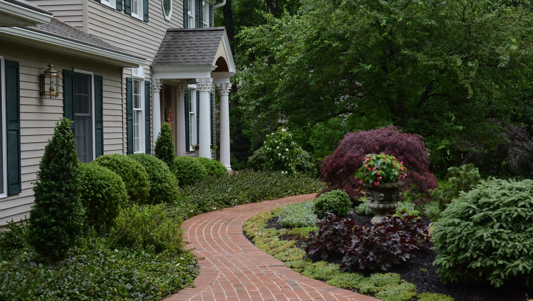 17 landscaping ideas to boost curb appeal