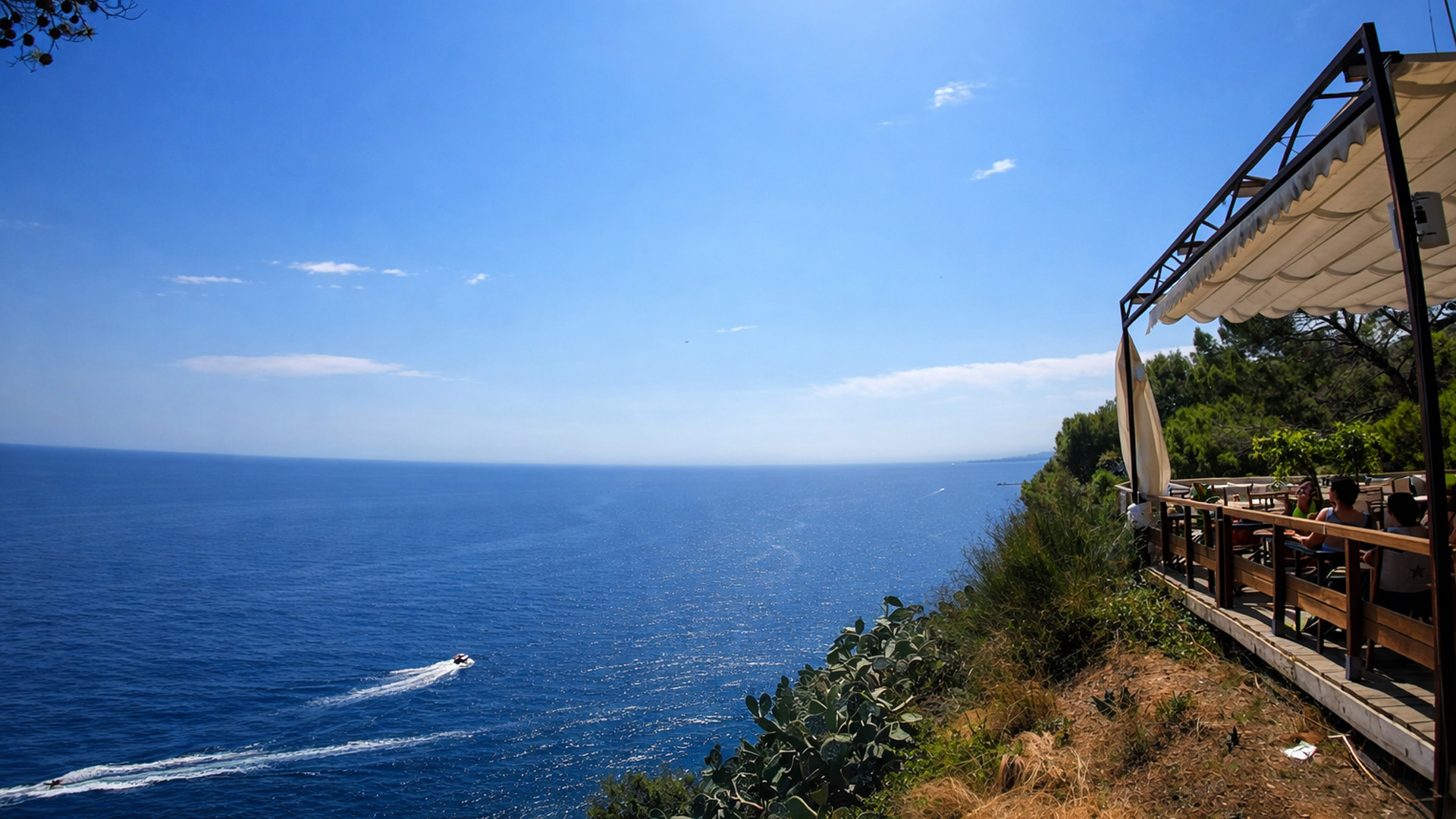 Tossa de Mar walking tour through history and sea views (4K)