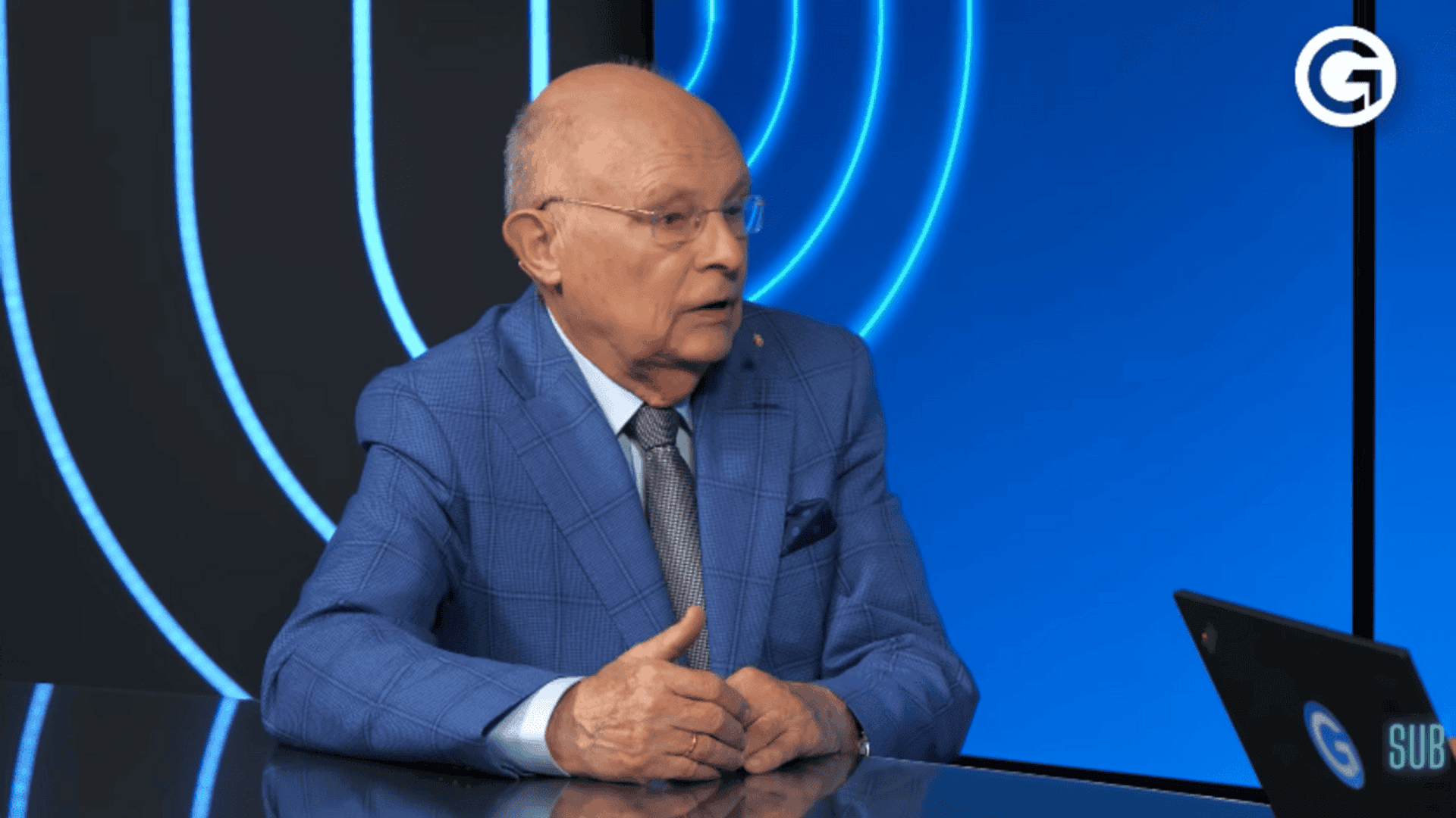 Marek Borowski ostro o prowokacjach Roberta Bąkiewicza. "Chuligan ...
