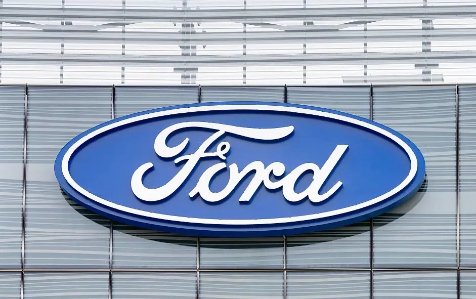 Ford recalls 18,124 Escapes over decade-old window hazard