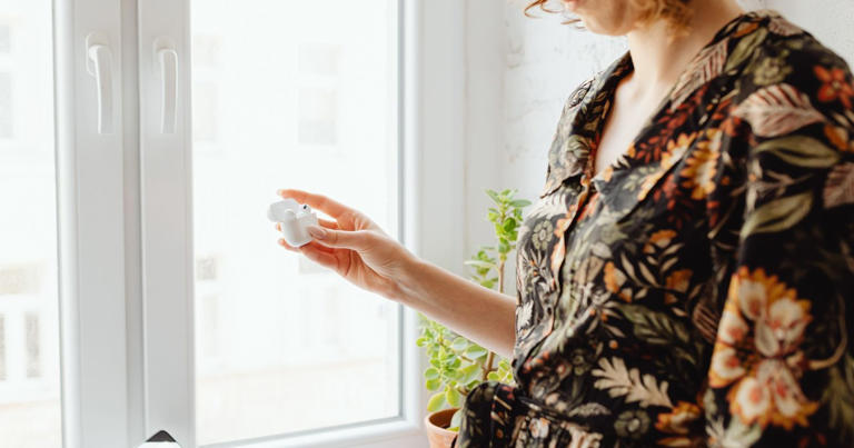She thought she was taking ibuprofen. She swallowed something else.