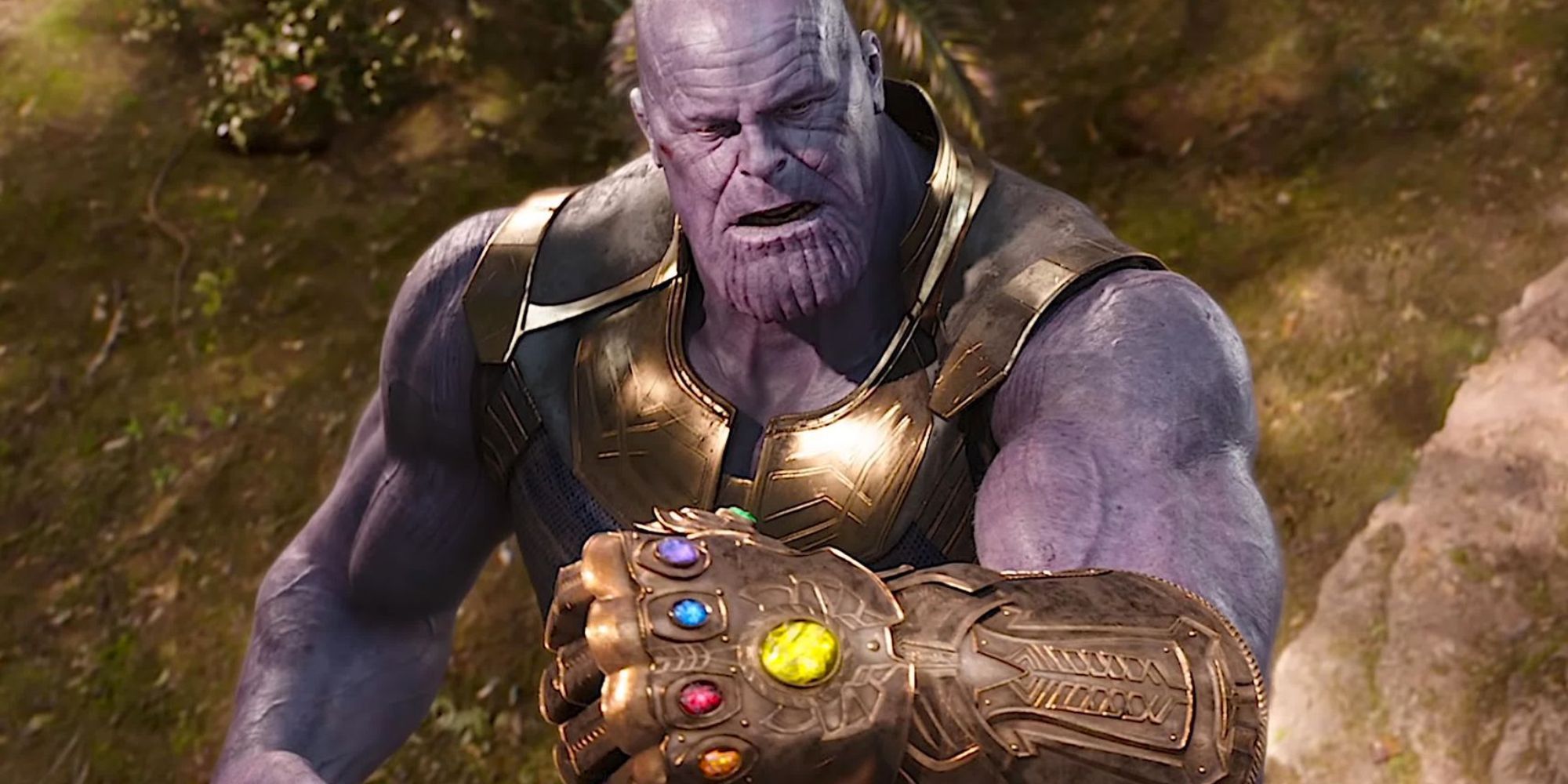 7 Marvel weapons stronger than Thanos' Infinity Gauntlet