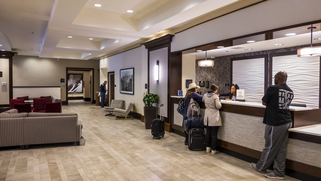 14 Guest Habits Hotel Staff Notice Most