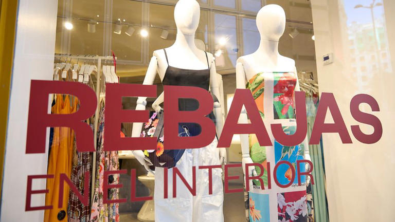 Rebajas de verano 2026: cuándo empiezan los descuentos en Zara, Mango ...