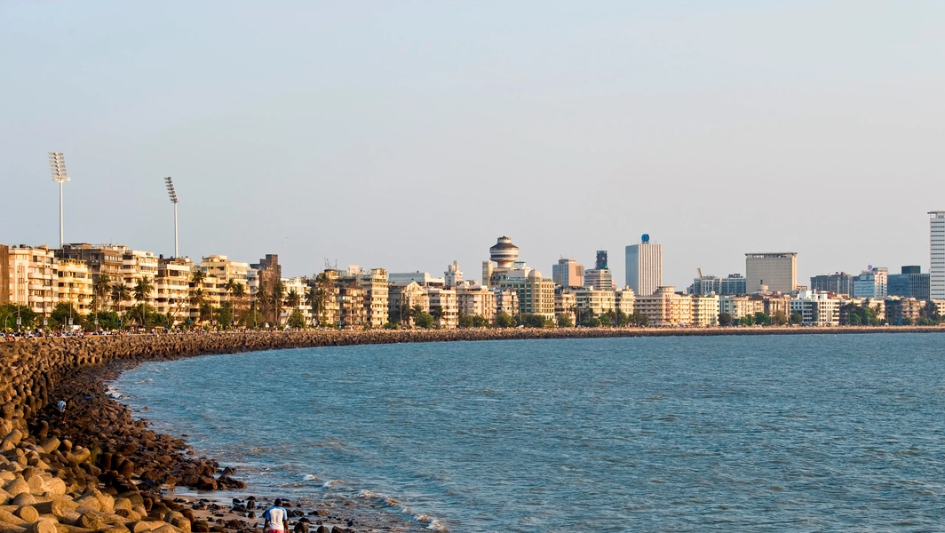 MMRDA plans Marine Drive sea reclamation for 13-lane expansion
