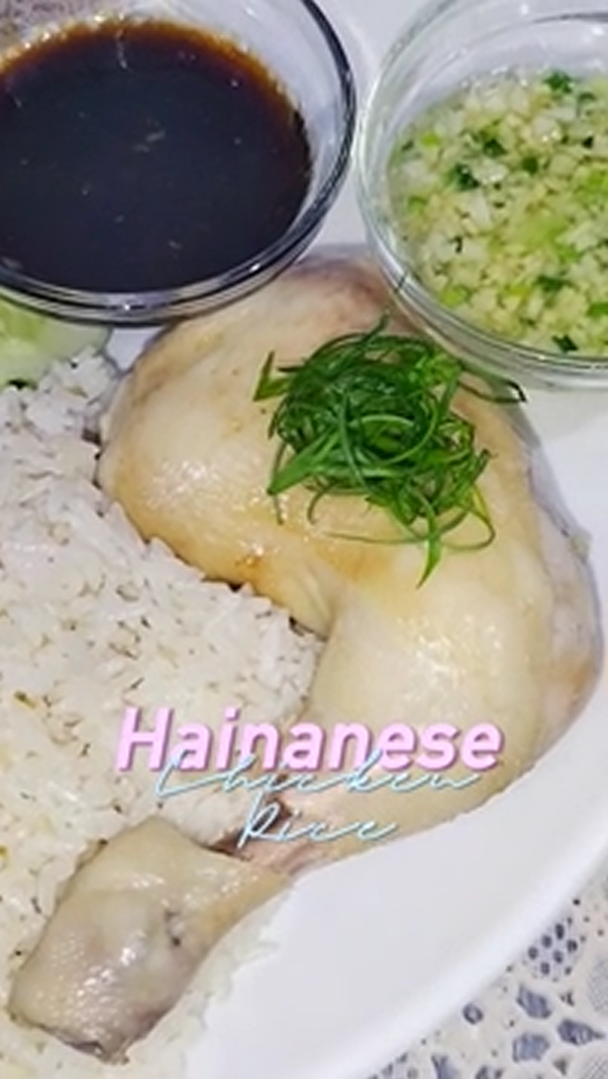 What makes Hainanese chicken rice so beloved