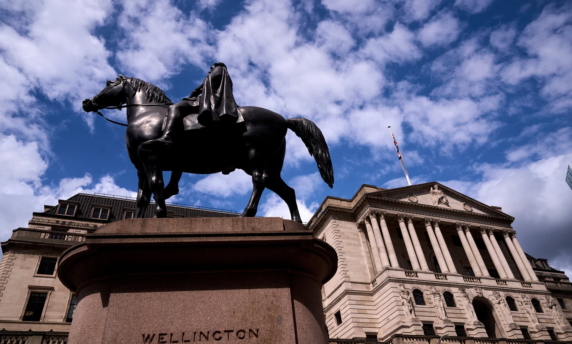 Bank of England holds rates at 3.75 per cent - raising hopes of a cut ...