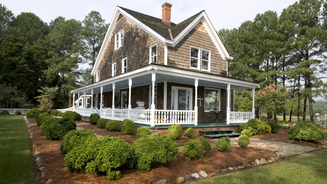 4 distinctive coastal Virginia homes and retreats