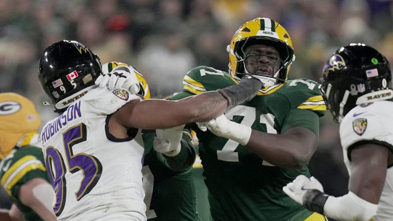 Packers G Anthony Belton: Escalade, No. 22 player in 2026, moves into ...
