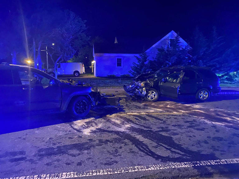 Multiple people injured in head-on crash in Falmouth