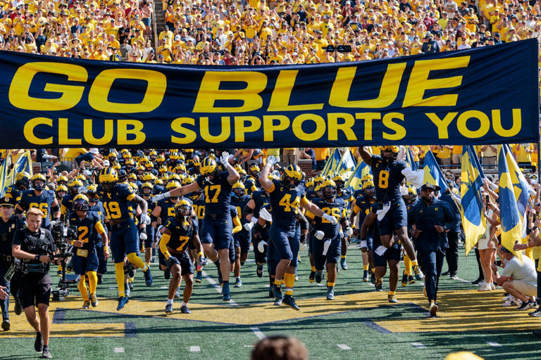 Michigan football to welcome loaded visitors list for pivotal ...
