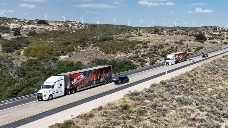 Autonomer Lkw von Kratos durchquert die USA und zeigt die Zukunft der ...
