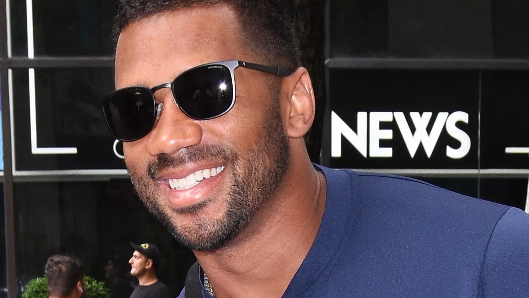 Russell Wilson says prayer led him to meet Ciara in three days