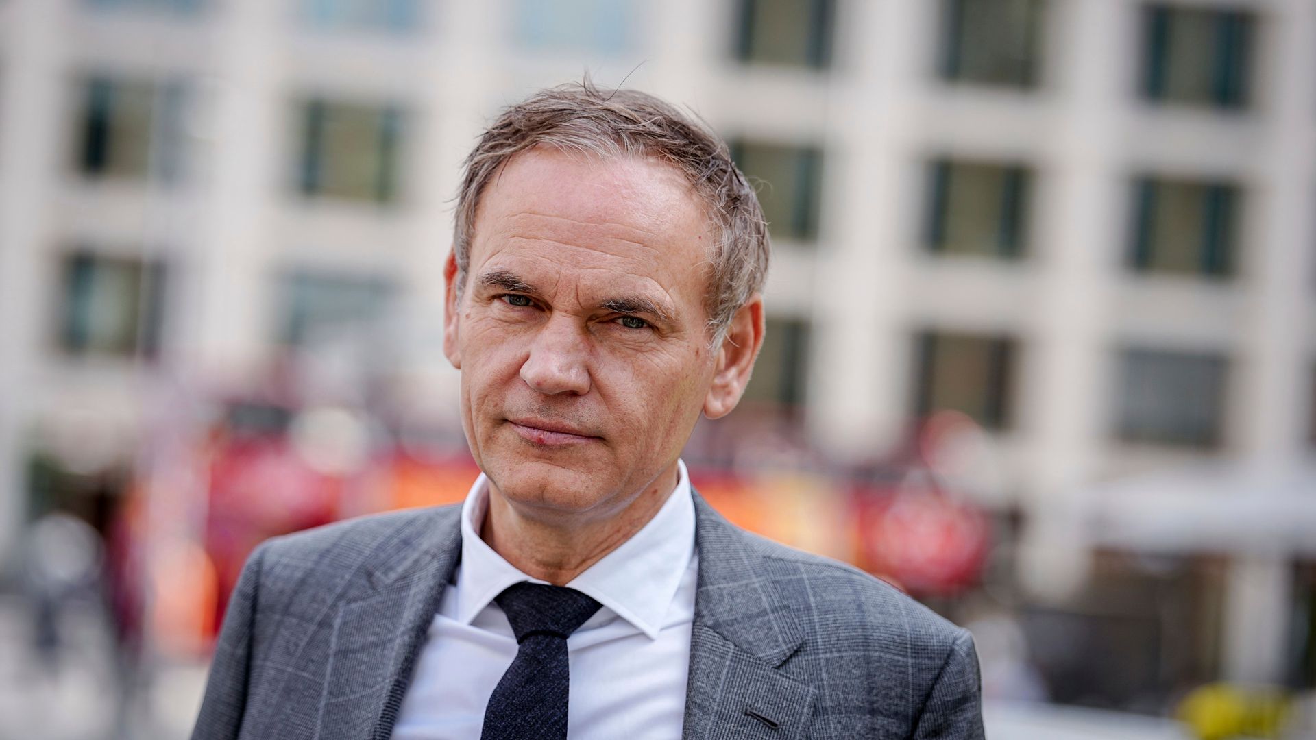 Volkswagen: VW-Chef Oliver Blume wirbt für seinen Sparkurs – Abbau von ...