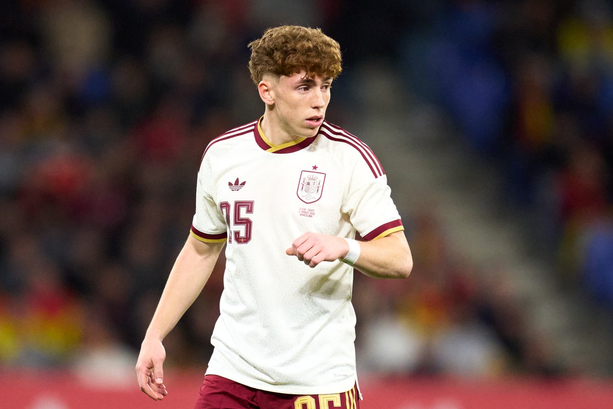 Liverpool seal first signing of Andoni Iraola era
