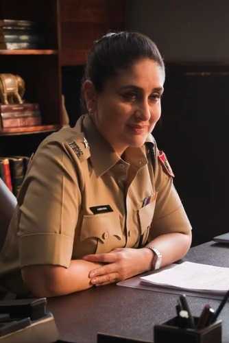 Kareena Kapoor takes on Kunal Kemmu & Preity Zinta at box office as ...