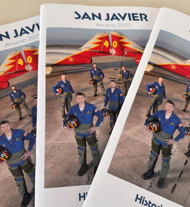 San Javier dedica la portada de su anuario de 2025 a la desaparecida ...