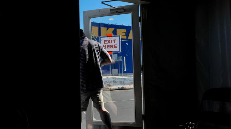Einzelhandel: Ver.di will mehr als die Hälfte der Ikea-Filialen bestreiken