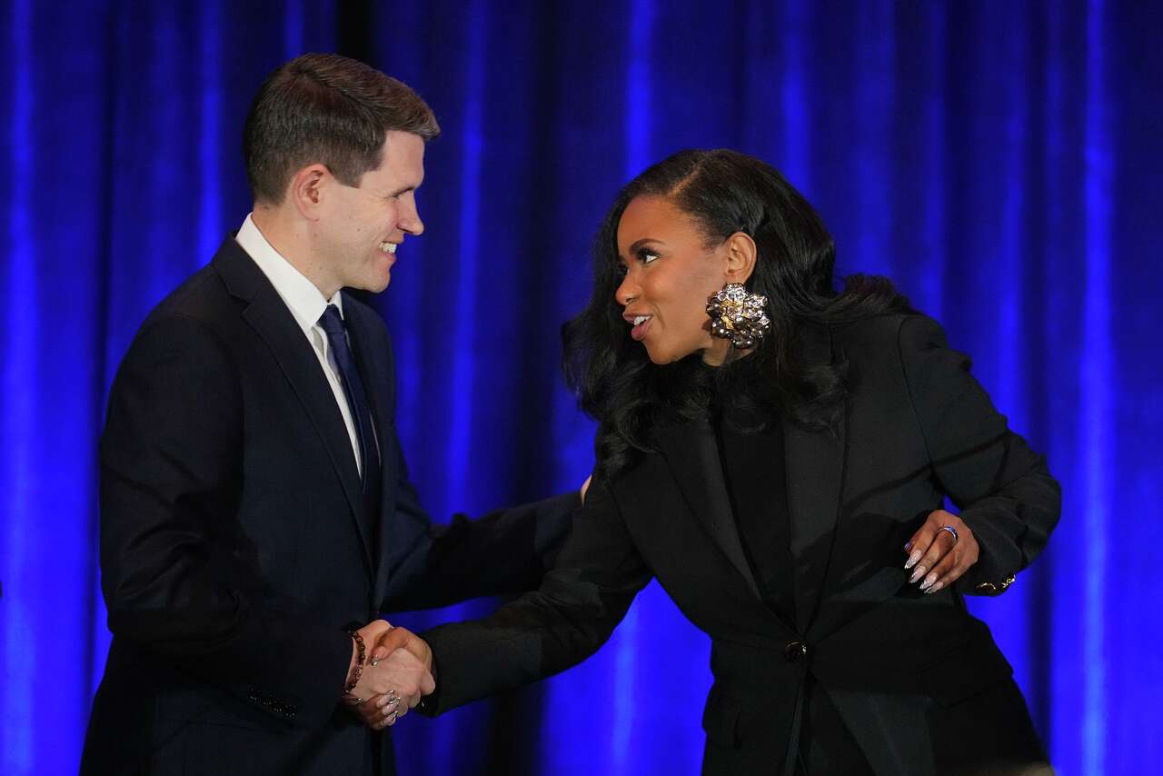 Texas Democrats seek unity at state convention without Jasmine Crockett