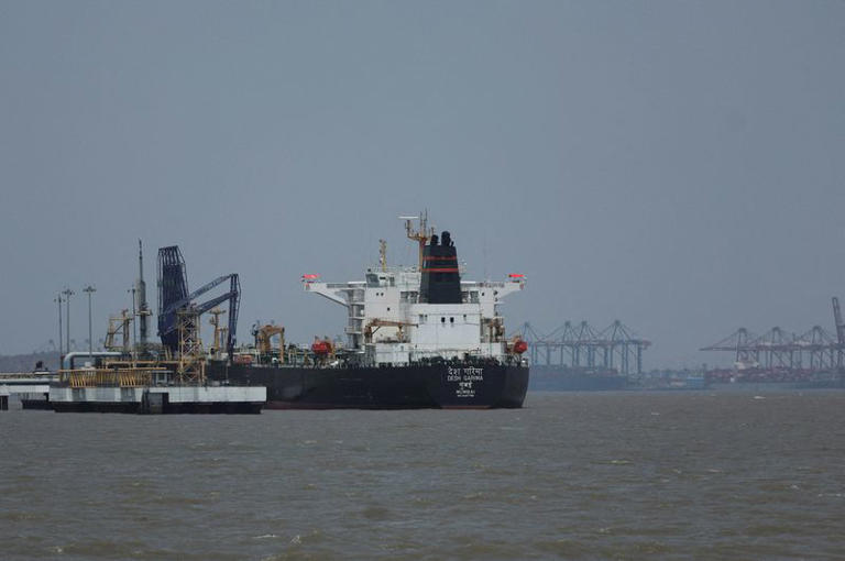 India's May oil supply from UAE tops pre-war levels as imports rise ...
