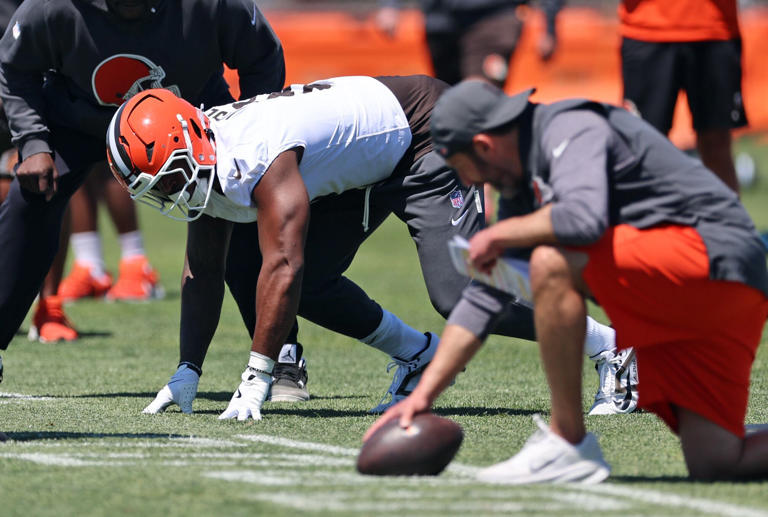 How Jared Verse is already showing signs of topping Myles Garrett in ...