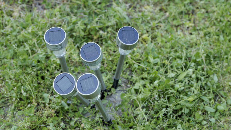 6 outdoor lighting mistakes to avoid for a welcoming summer yard