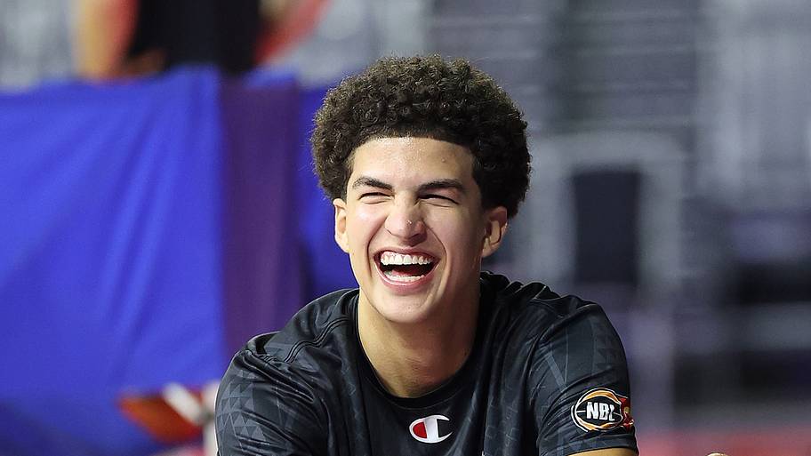 How Karim López became Mexico’s biggest NBA prospect in decades