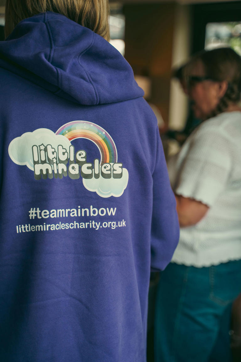Allison Homes Central’s charity golf day raises £7,000 for Little Miracles