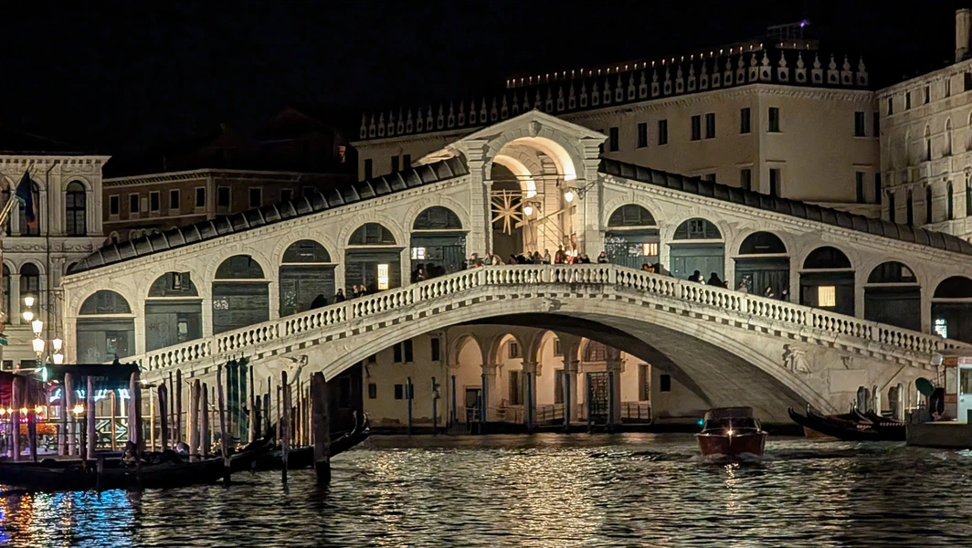21 iconic bridges showcasing global engineering and design