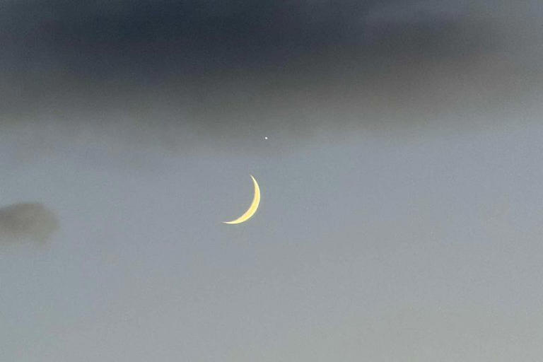 Incredible photos show Venus dazzle above Greater Manchester in moon ...